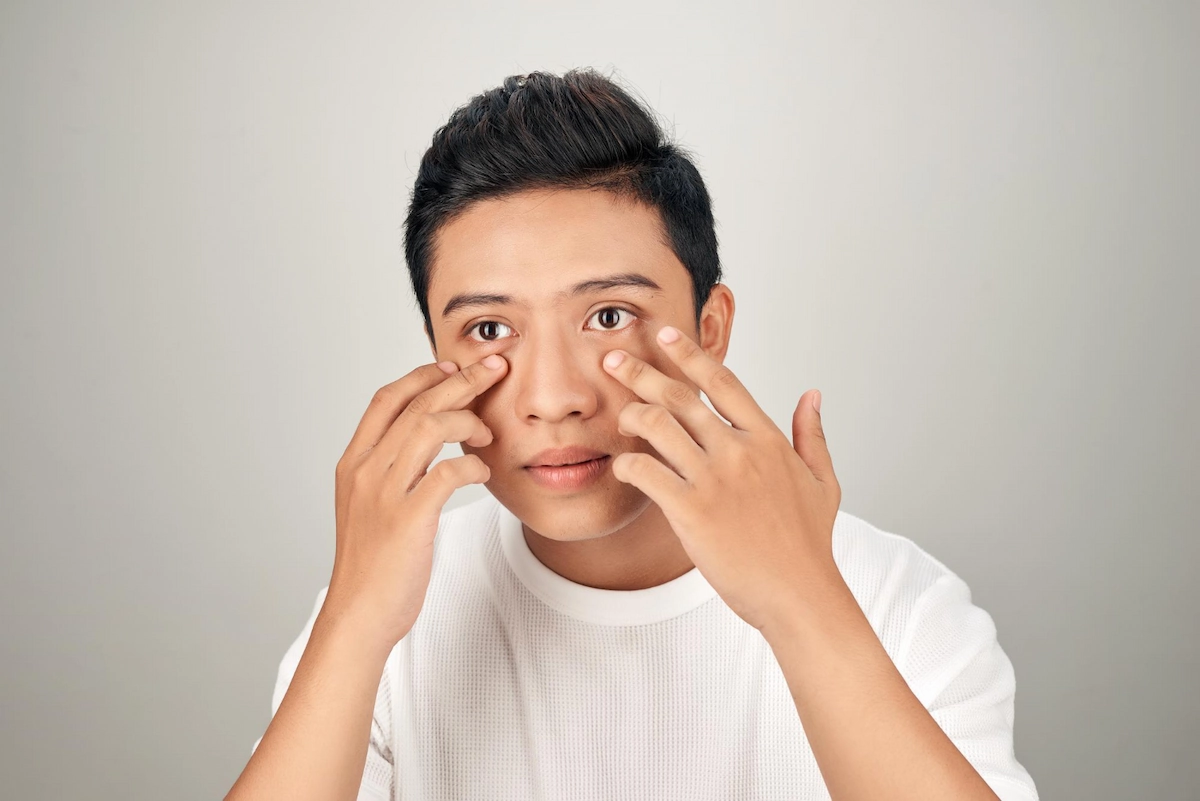 Ini Penyebab Mata Berair (Epifora) dan Cara Mengatasinya - JEC Eye ...