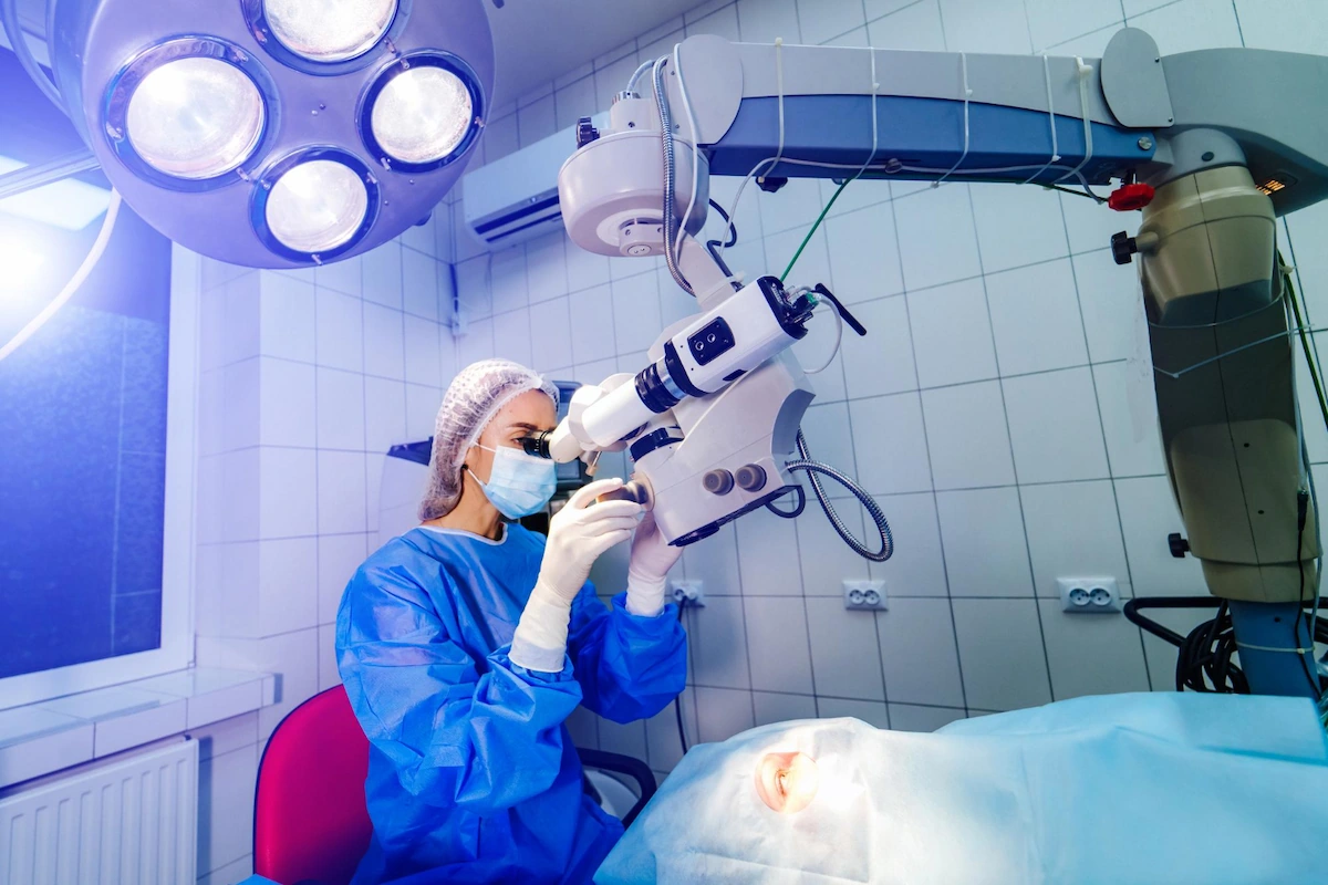 Jenis Operasi LASIK: Pilih Prosedur yang Cocok untuk Anda! - JEC Eye ...