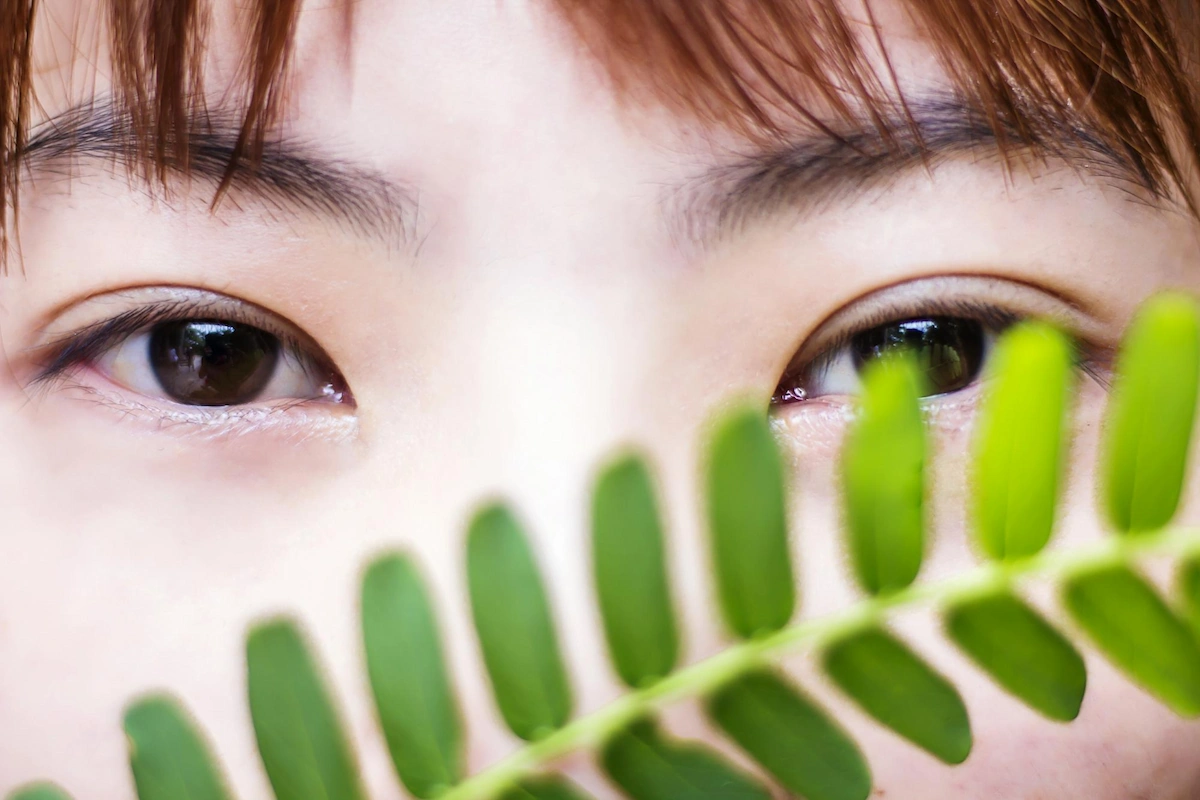 5 Obat Sakit Mata Alami dari Tumbuhan yang Mudah Didapat - JEC Eye ...